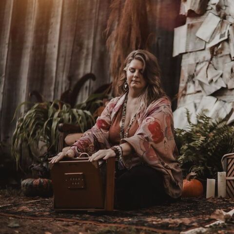 Jenn Brooks | Prajna