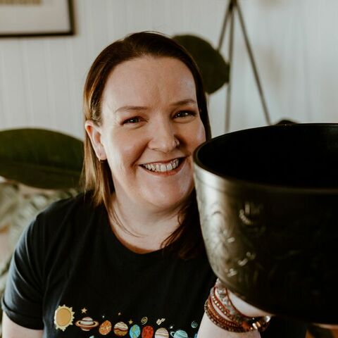 Celebrate Life! Release Past Pain, Move Forward (Subliminal) | Lisa ...