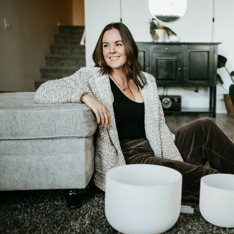 Grounding Meditation For The 7 Chakras With Singing Bowls | Emily Masse